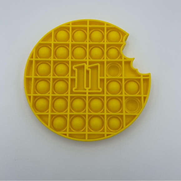 popit | Toys | Stranger Things Pop It Eleven 1 Yellow Waffle Fidget ...